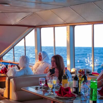 Kapal Pesiar Quicksilver Cruise Jakarta - Pulau Seribu